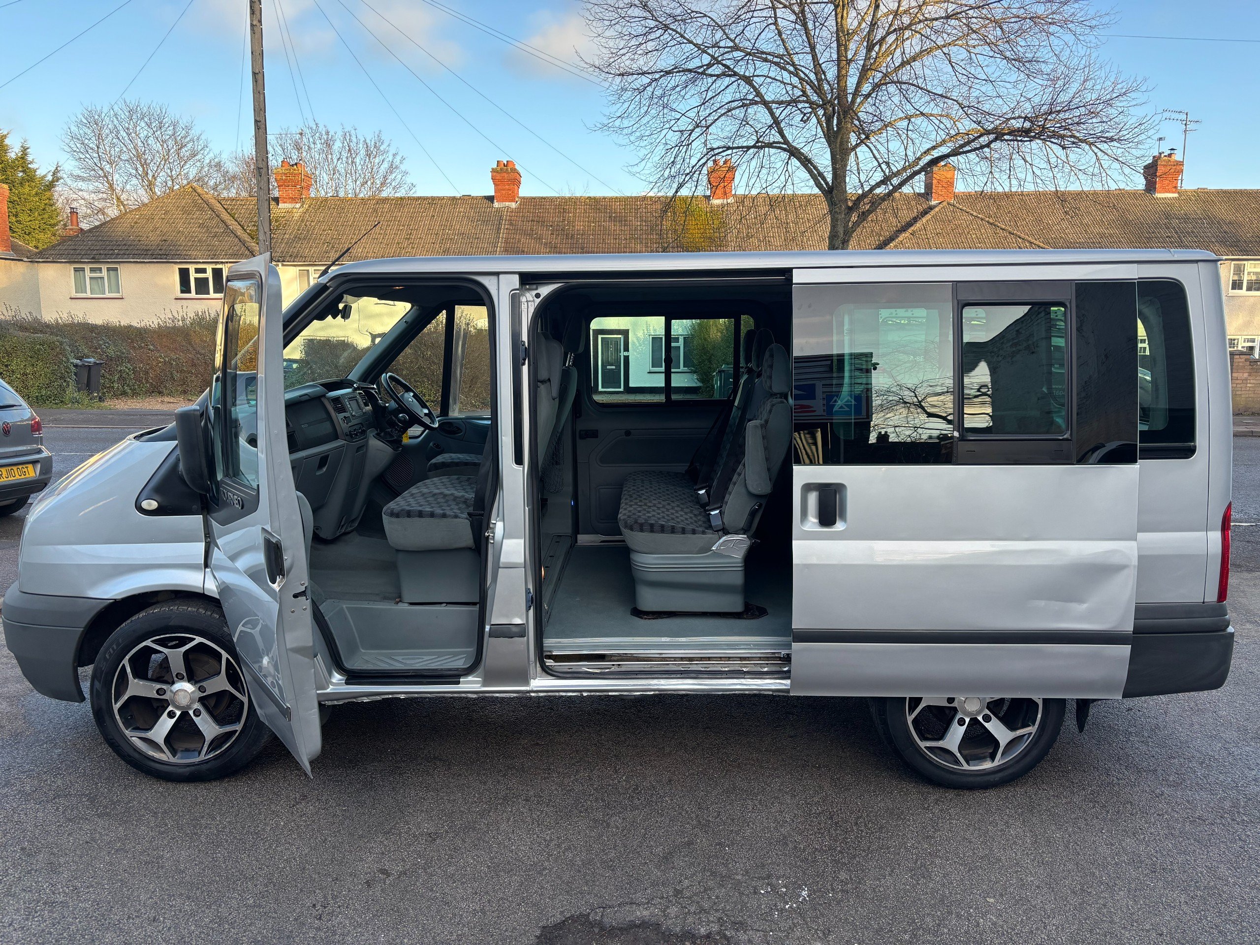 Used 2009 Ford Transit 2.2 TDCi 280 Duratorq Tourneo Limited SWB 9 Seat ...