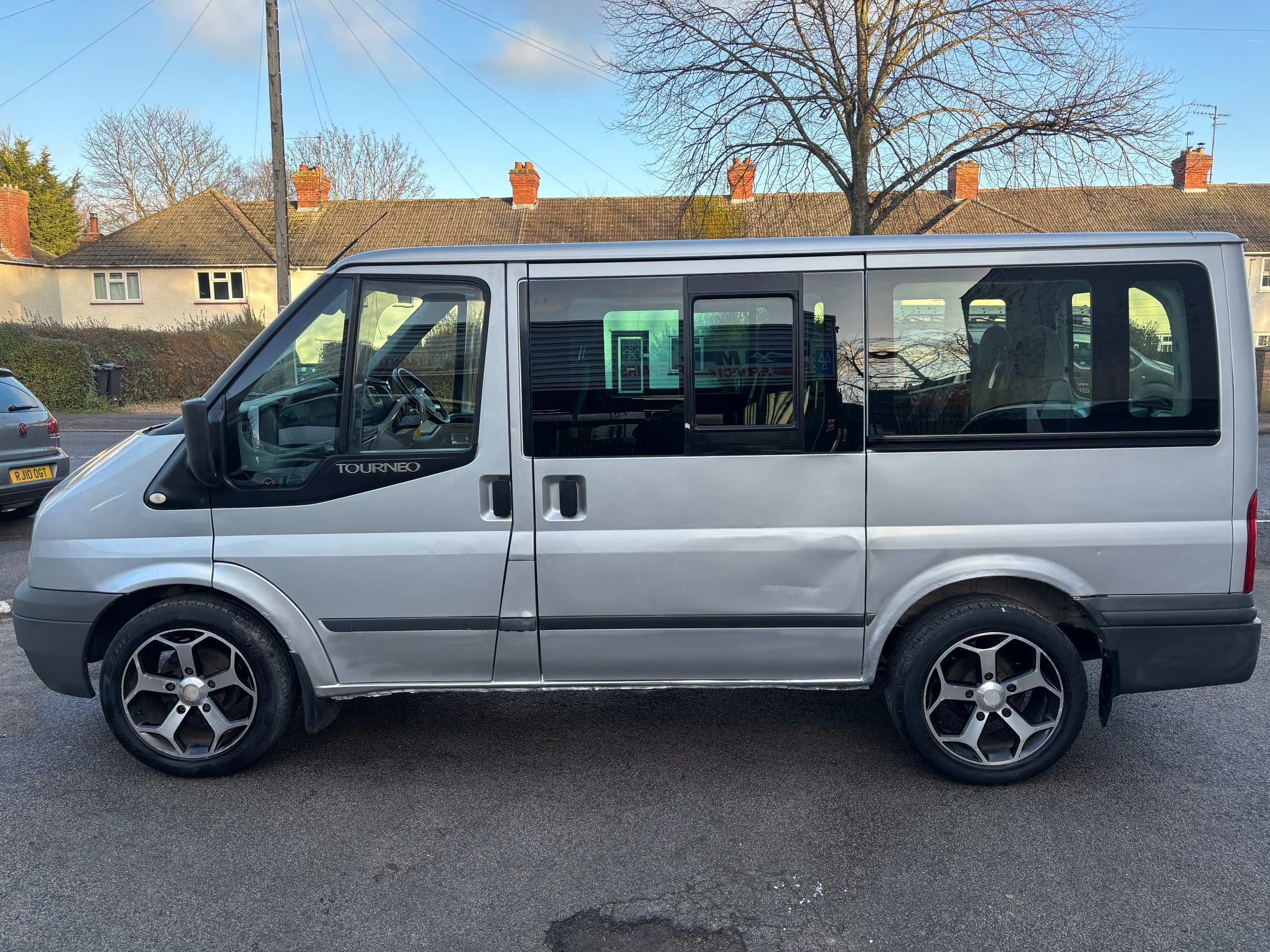 Used 2009 Ford Transit 2.2 TDCi 280 Duratorq Tourneo Limited SWB 9 Seat ...